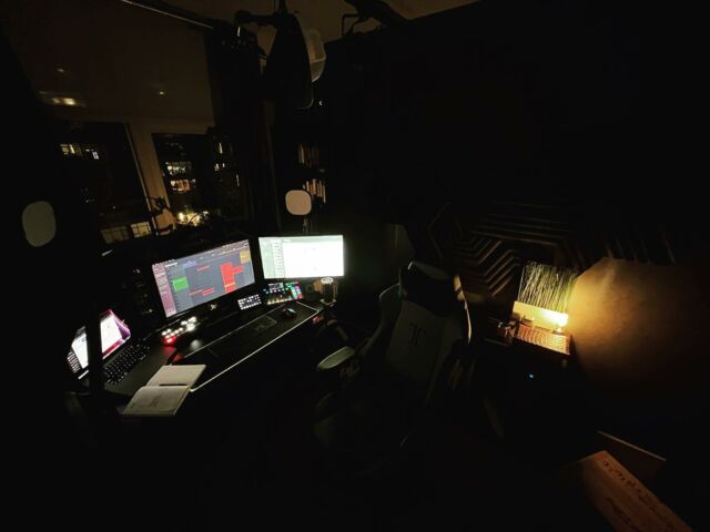 PTZOptics 4-Camera Move 4K PTZ 30X Zoom Streaming Kit (ATEM Mini ...